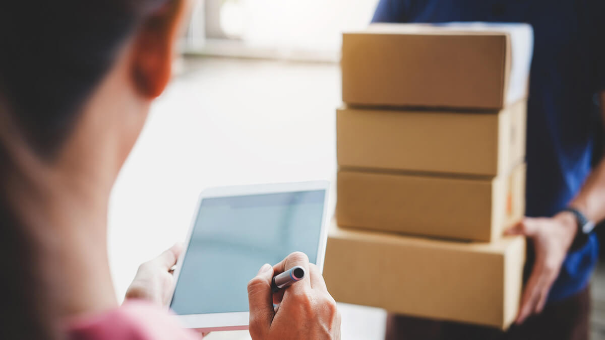 Same-Day Courier Services Can Save the Day | 2 min read ...